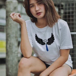 Supernatural Castiel Tie and Angel Wings T-shirt - Etsy