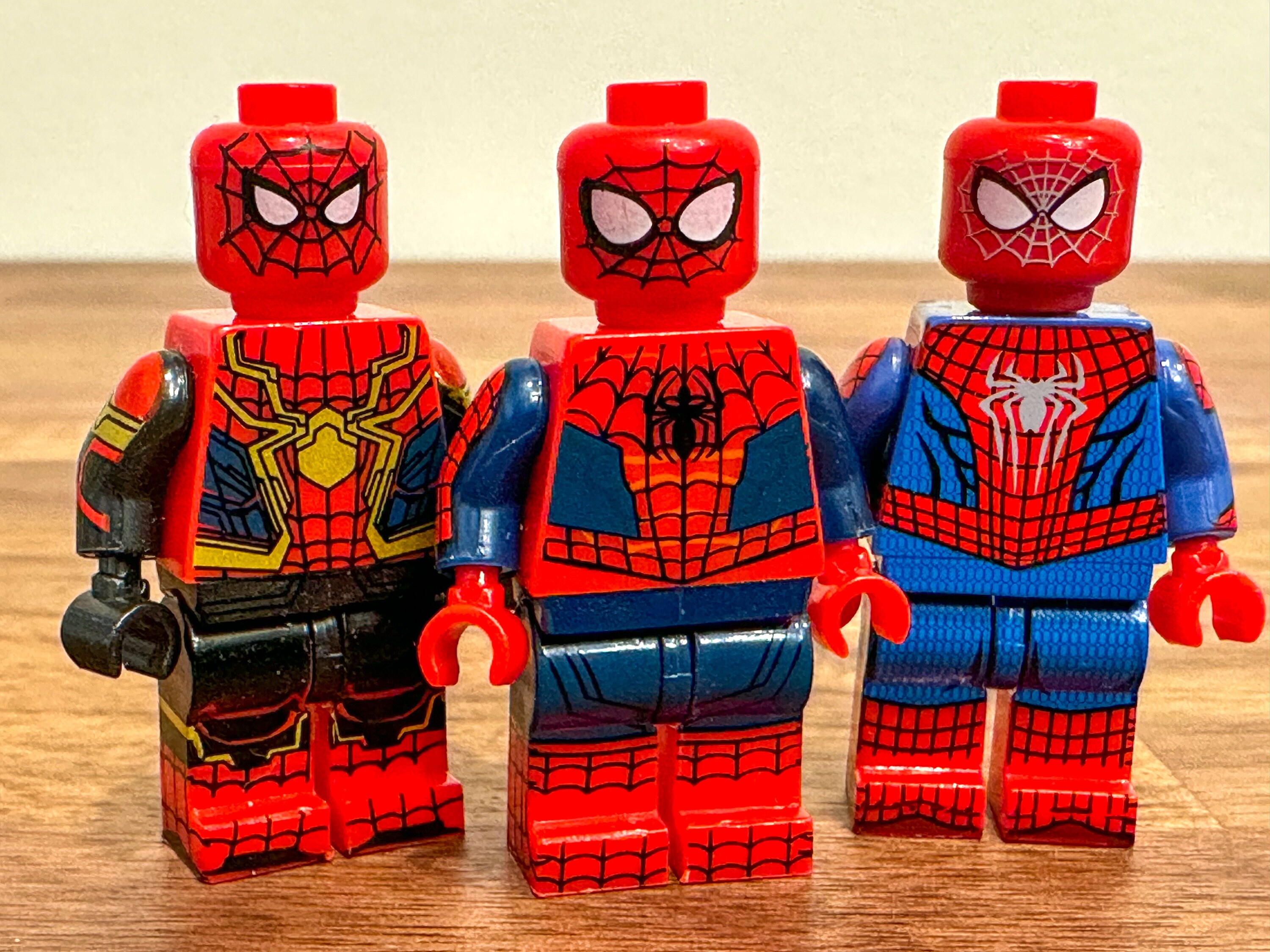 Spider-man Trio Pack Minifigures Marvel, Peter Parker, Into The