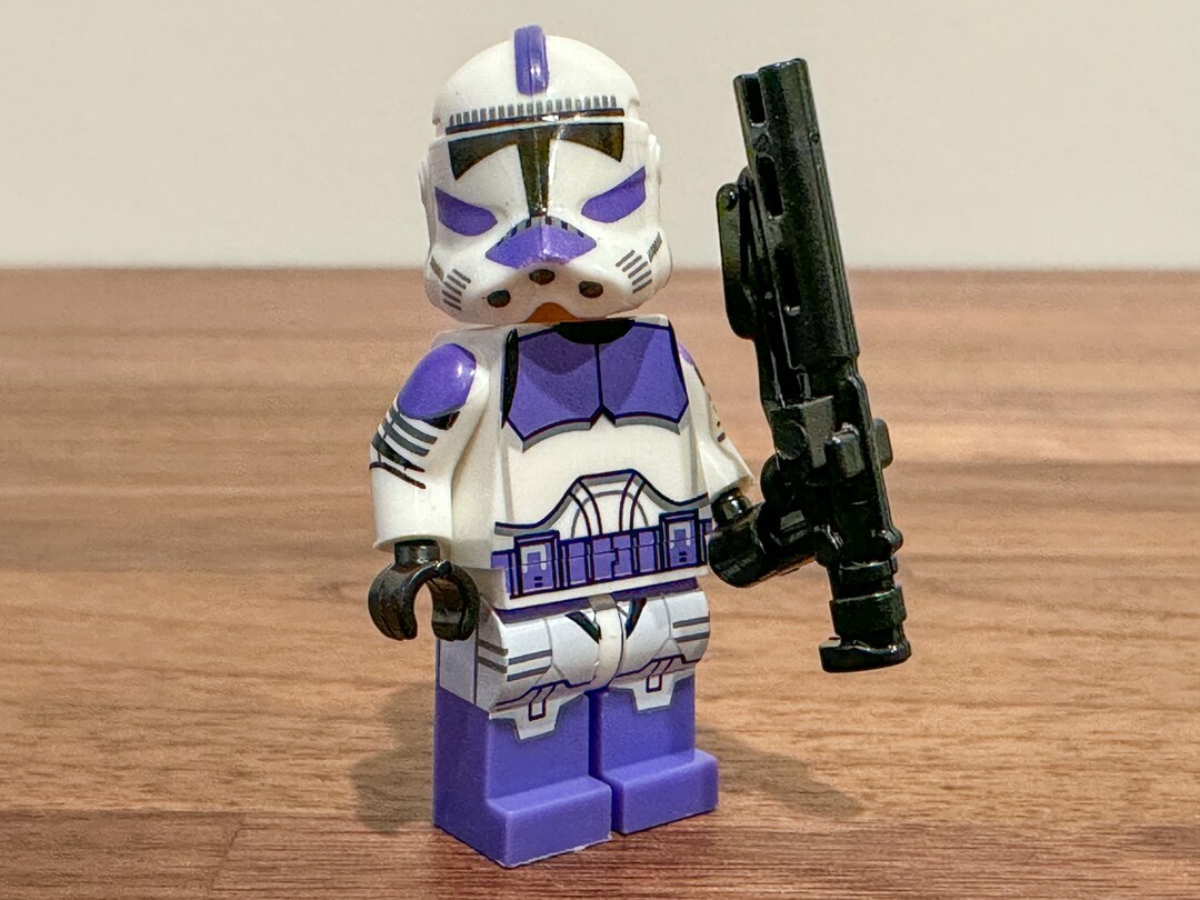 Purple Clone Trooper Figure Star Wars Phase II Armor Mace Windu 187th ...