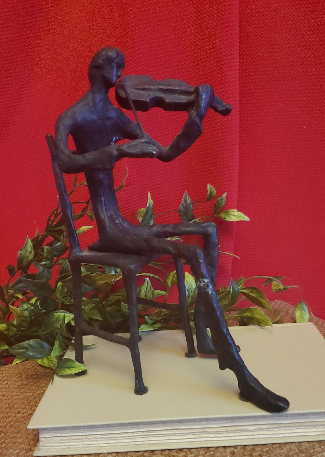 Brutalist Violin Player - Etsy
