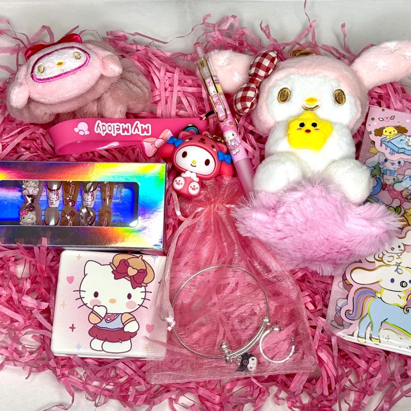 Hello Kittys Mystery Box - Etsy