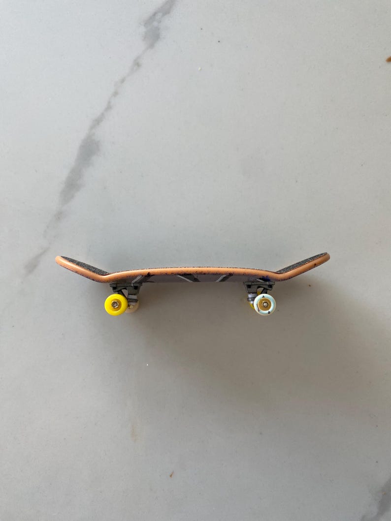 Custom Hand-painted Fingerboard | Personalized Graffiti Name Deck ...