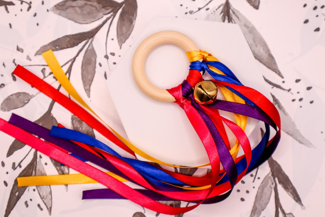 Musical Ribbon Ring | Hand Kite - Etsy