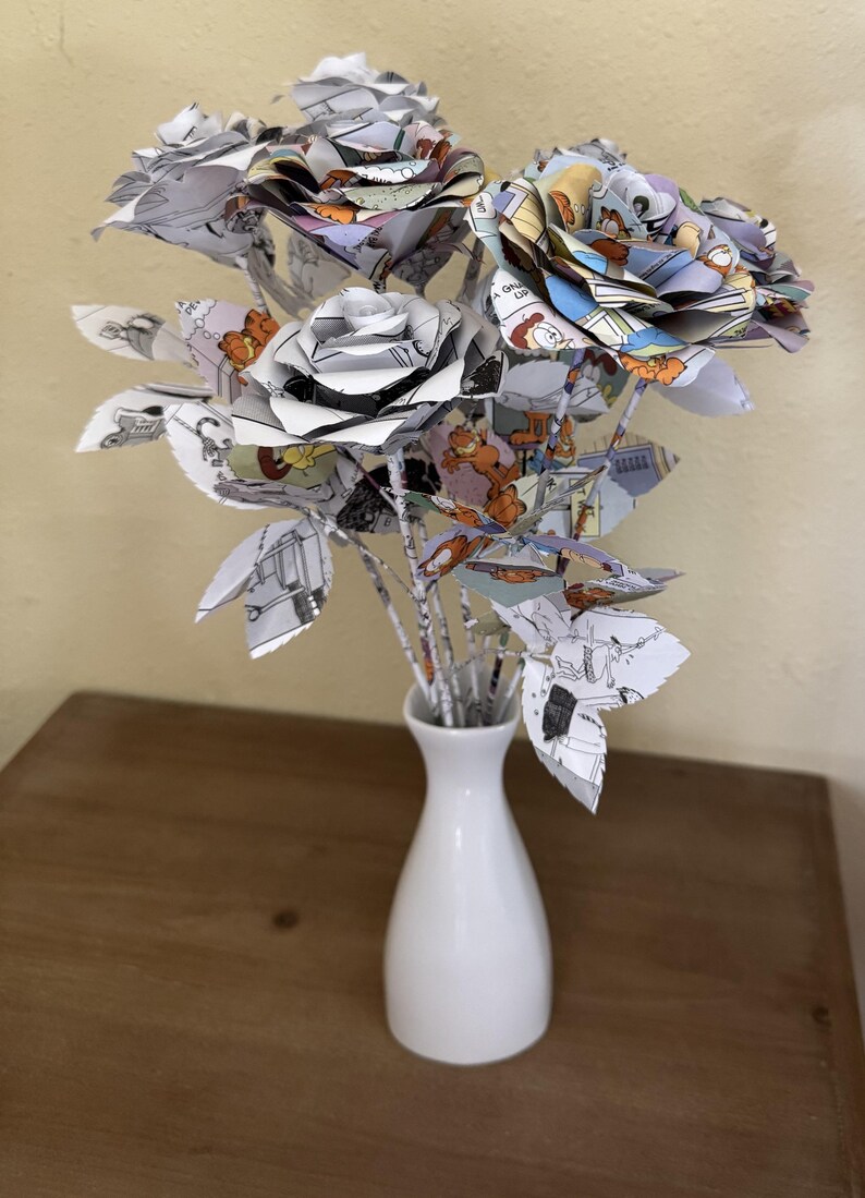 Comic Strip Roses - Long-stemmed With Leaves - Etsy