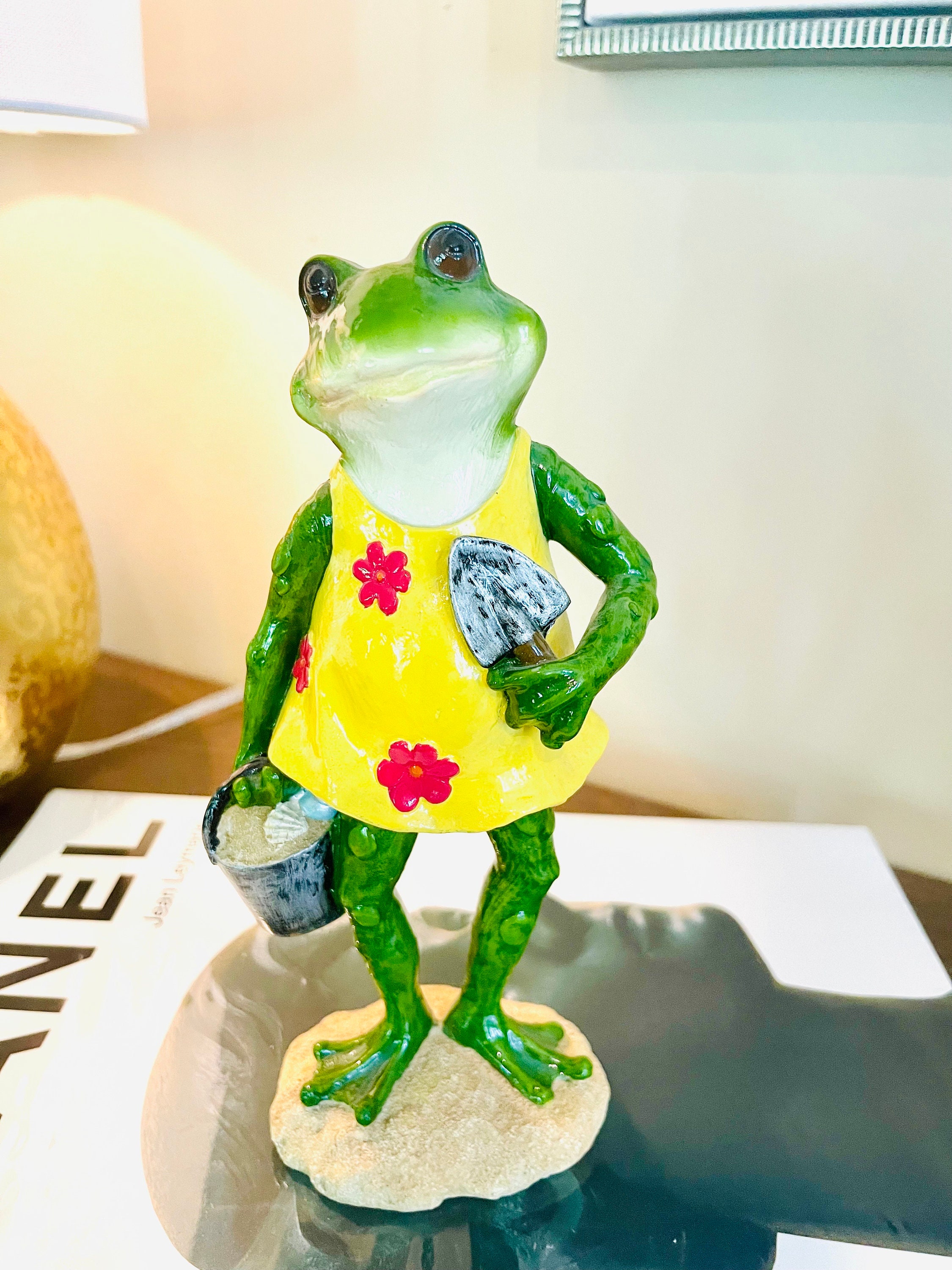 Resin Frog Garden Statue Holding Shovel and Bucket - Etsy