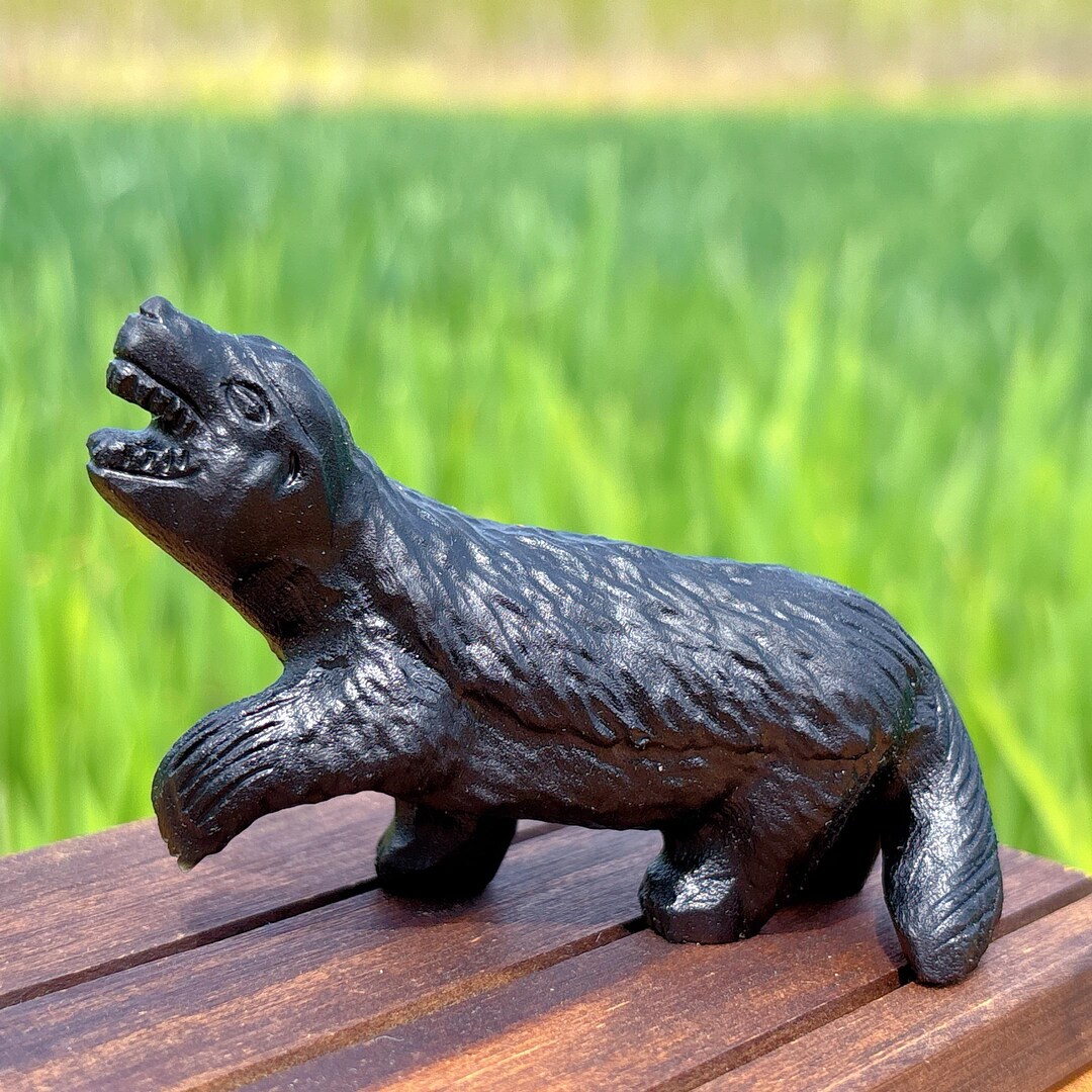 Natural Obsidian Honey Badger,quartz Crystal Honey Badger,mineral ...