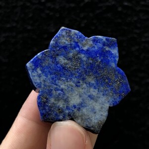 35mm+ Natural Lapis Lazuli Flower,hand Carved Flower,lapis Lazuli ...