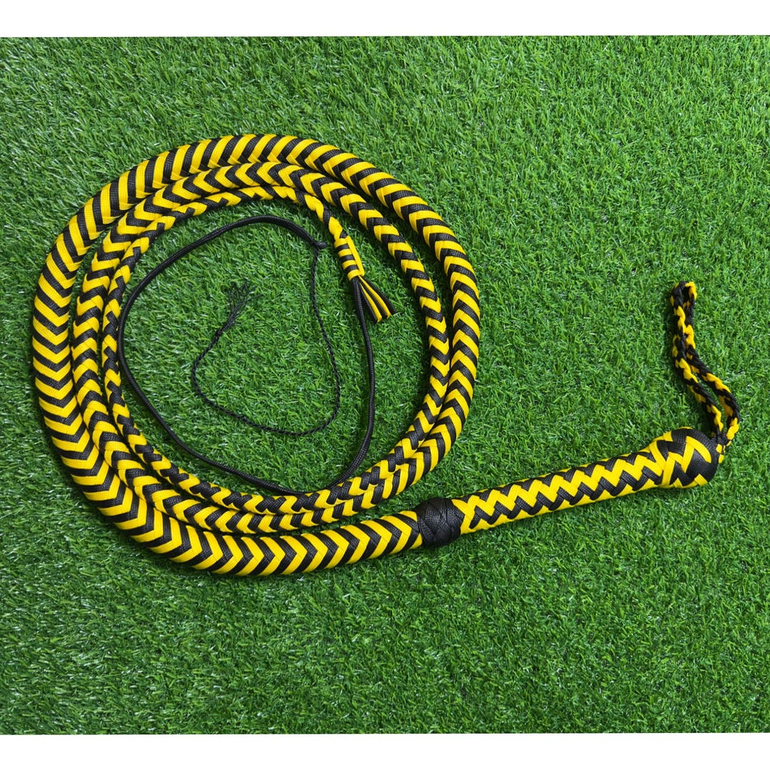 8 Ft 12 Strands Bullwhip Yellow and Black Para Cord Nylon Bull Whip ...