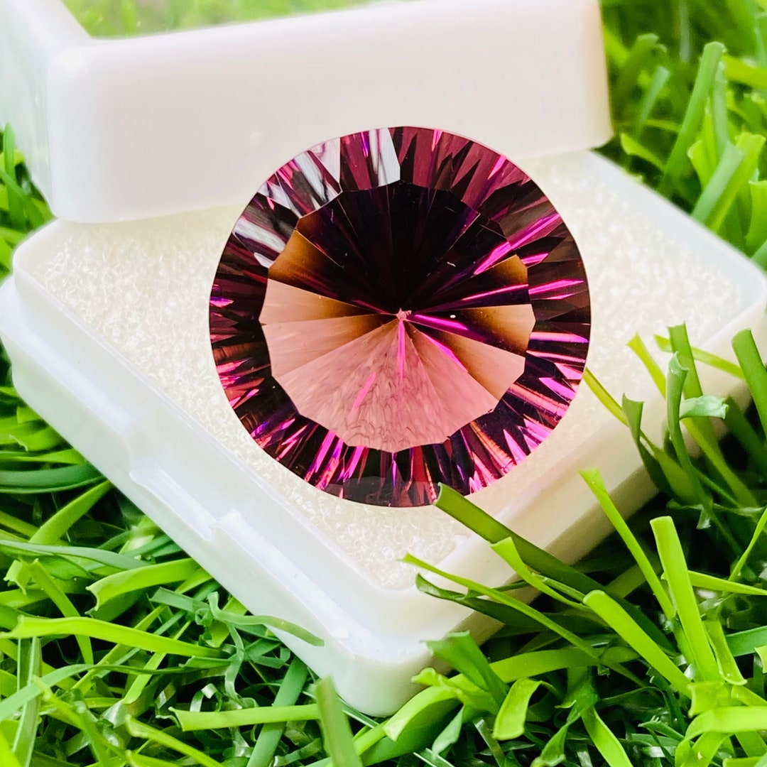 Pink Sapphire Helix Cut Fantasy Carving Cut Gemstone High Quality Top ...