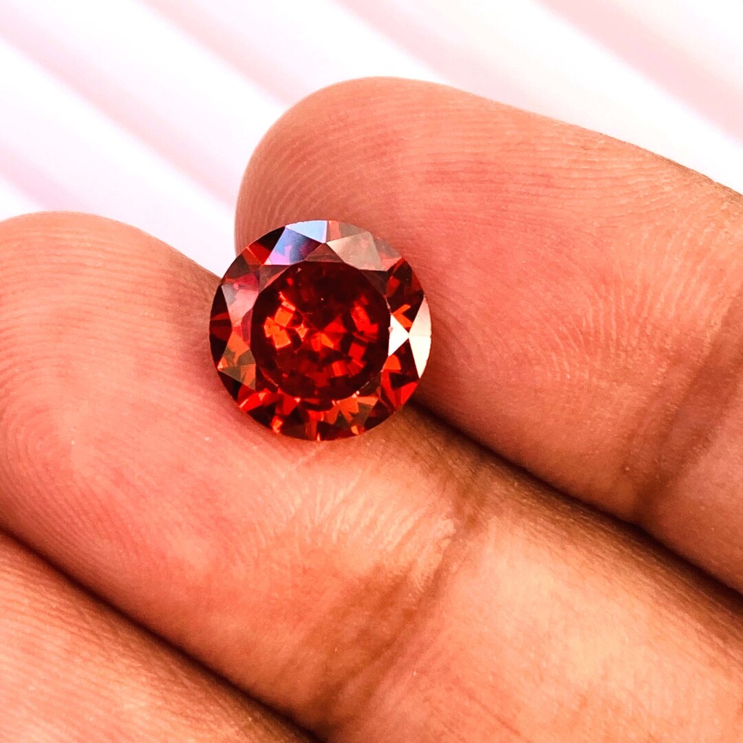 Red Diamond Beautiful High Quality Gemstone Round Shape A Diamond ...
