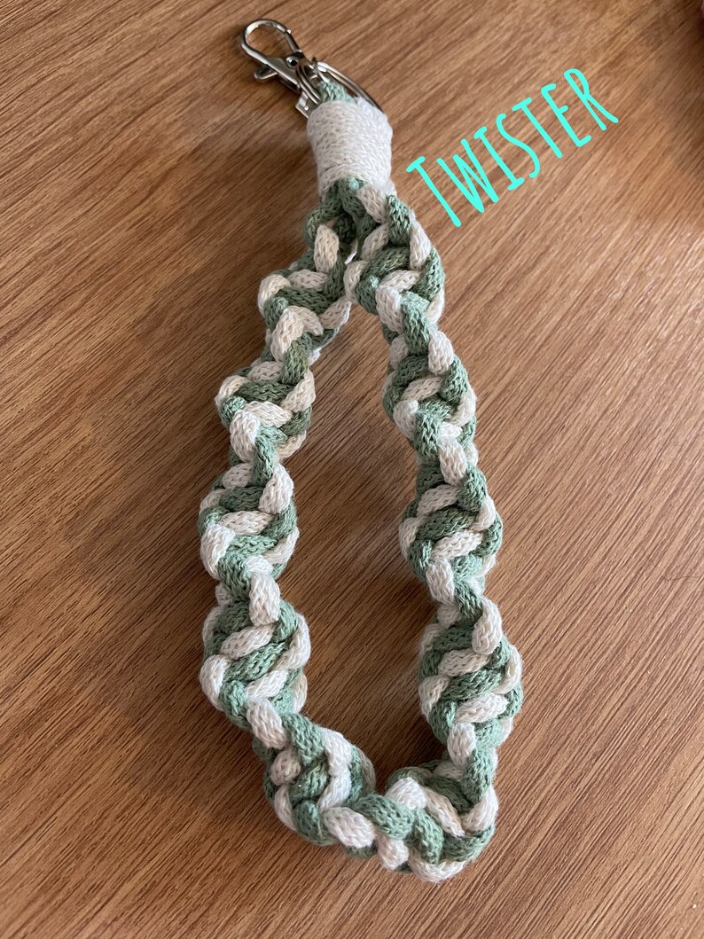 Macrame Wristlet. Twisted Wristlets. Bright Colours. Keychain Wristlet ...