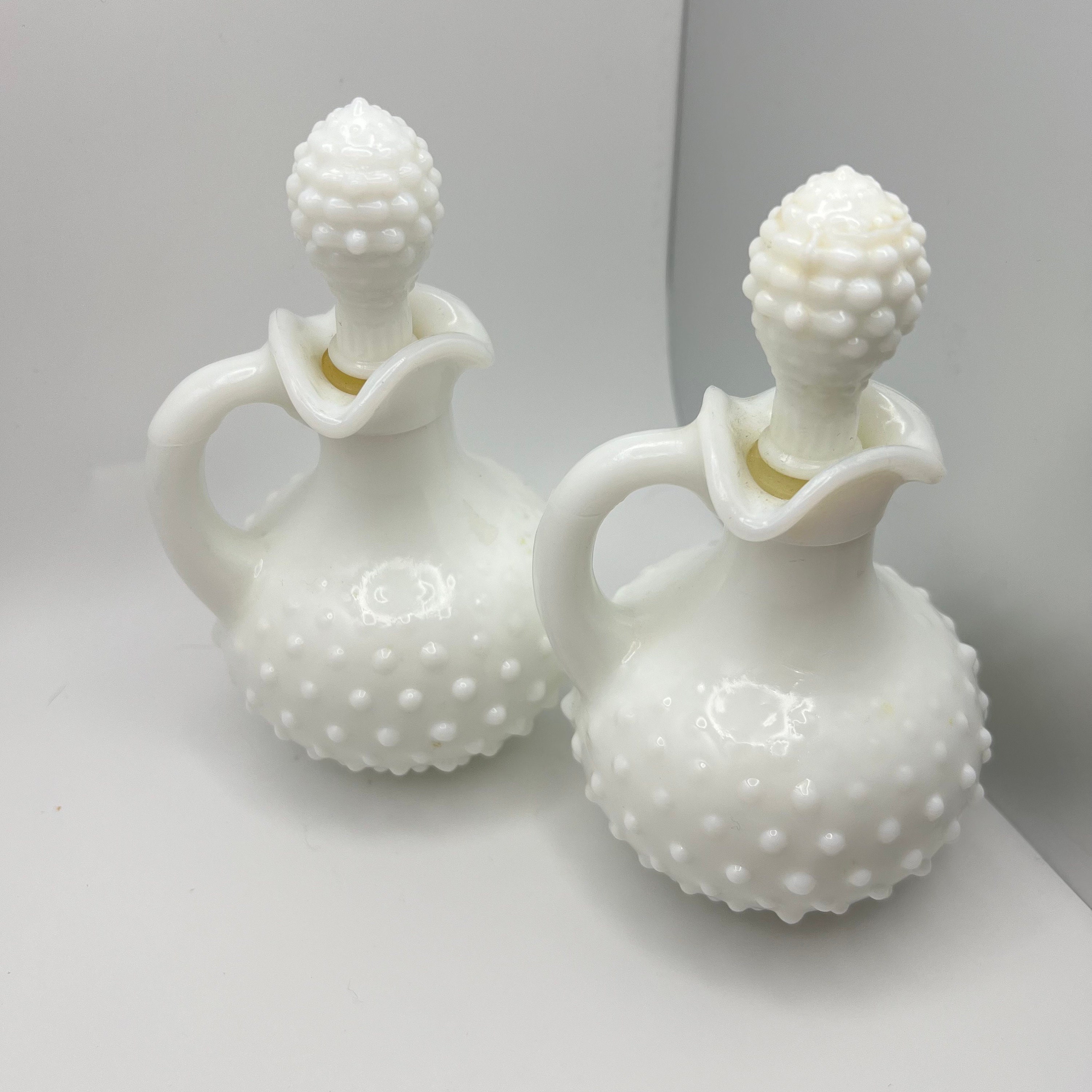 Vintage Avon White Milk Glass Cruets Perfume Bottle Set With Stoppers ...