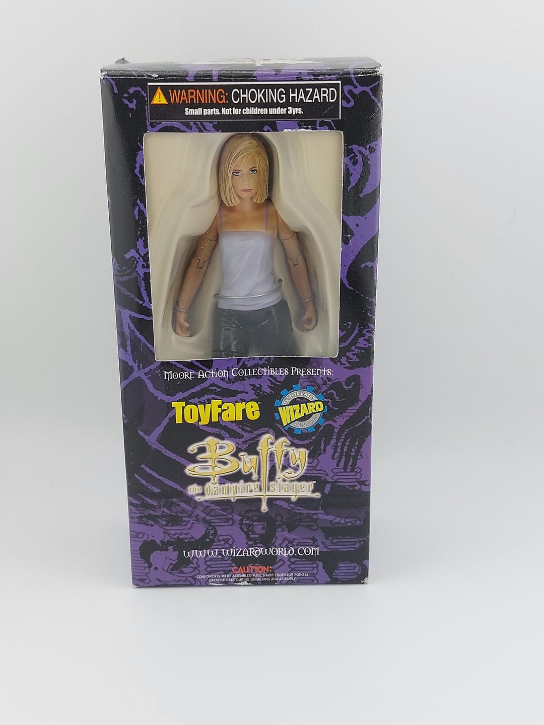 Buffy the Vampire Slayer - Buffy Summers Ikon Toyfare Moore Action ...
