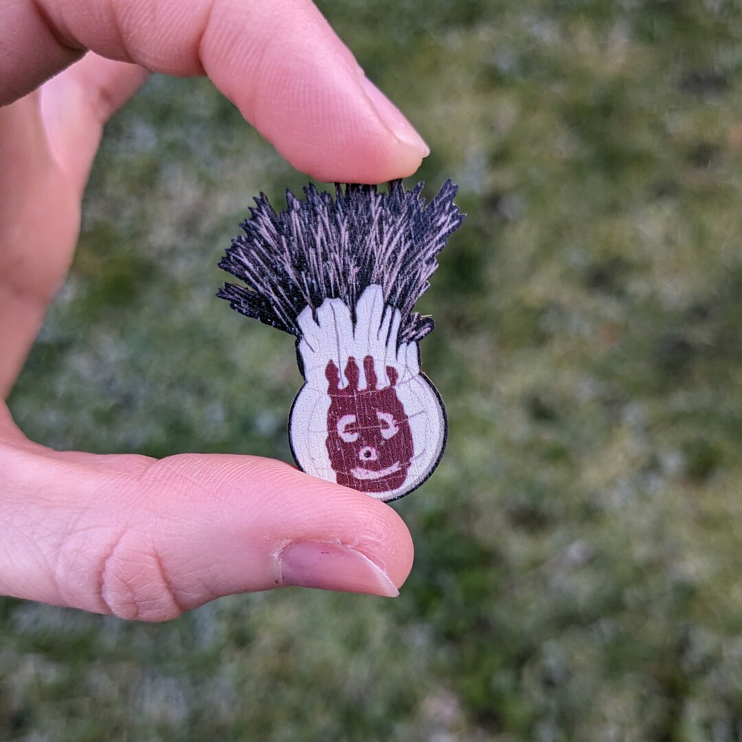 Wilson Cast Away Ball Pin Badge Movie Fan Gift small or Medium - Etsy