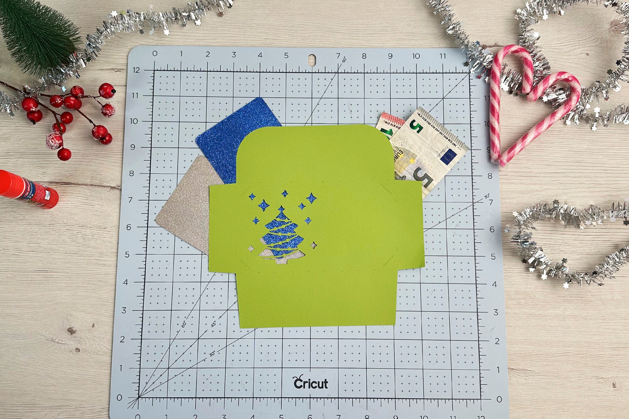 Cut File Money Envelopes for Gifts Christmas Money Cash Holder Svg ...