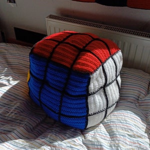 The Cube Pillow Crochet Pattern - Etsy