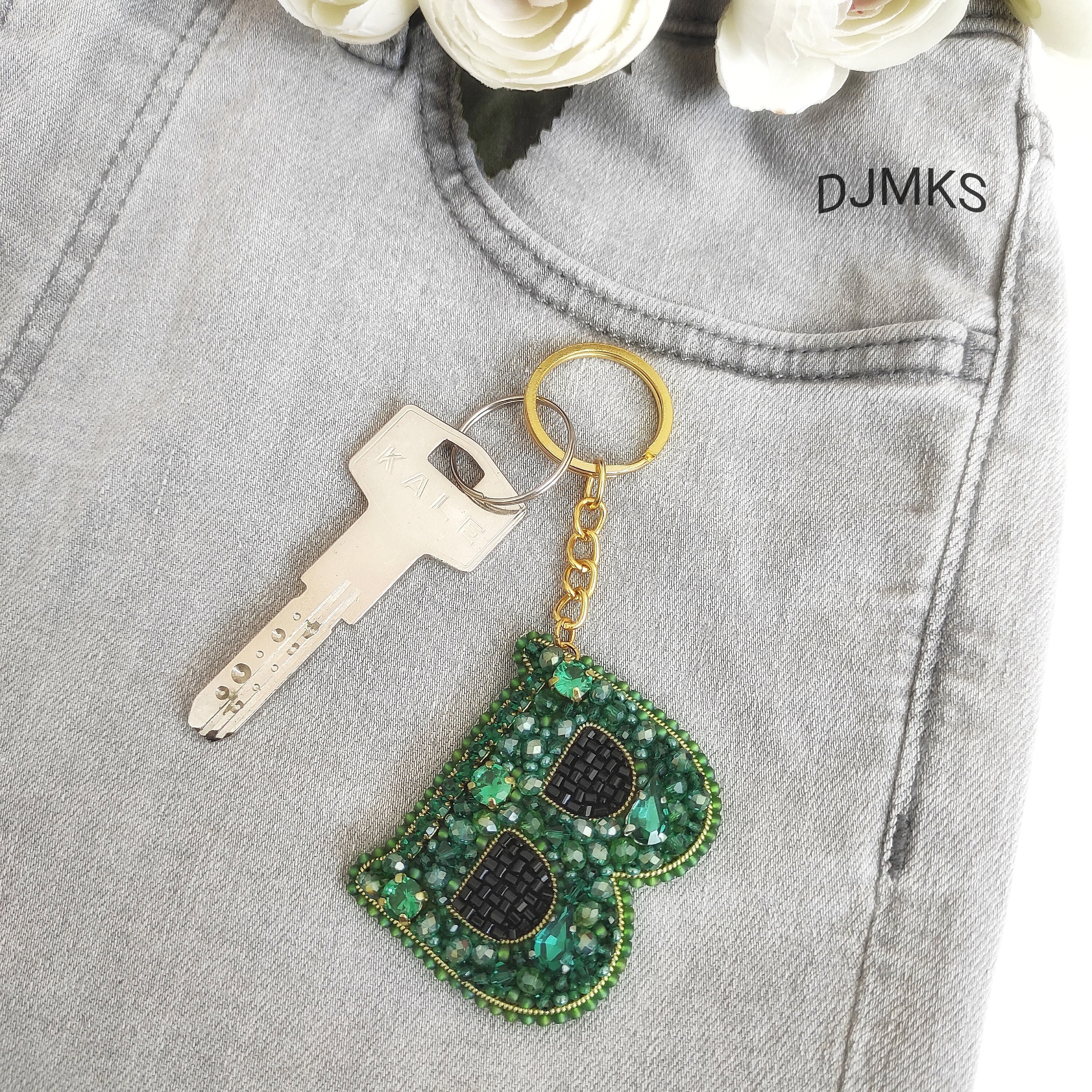 Letter B Keychain, Alphabet Keychain, Keychain Decor Gift, Keychain Bag ...