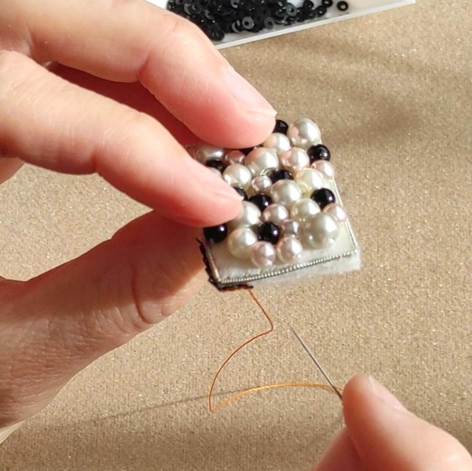 Tutorial to Edging With Sequins: DIY Sequin Edge Instructions, PDF ...