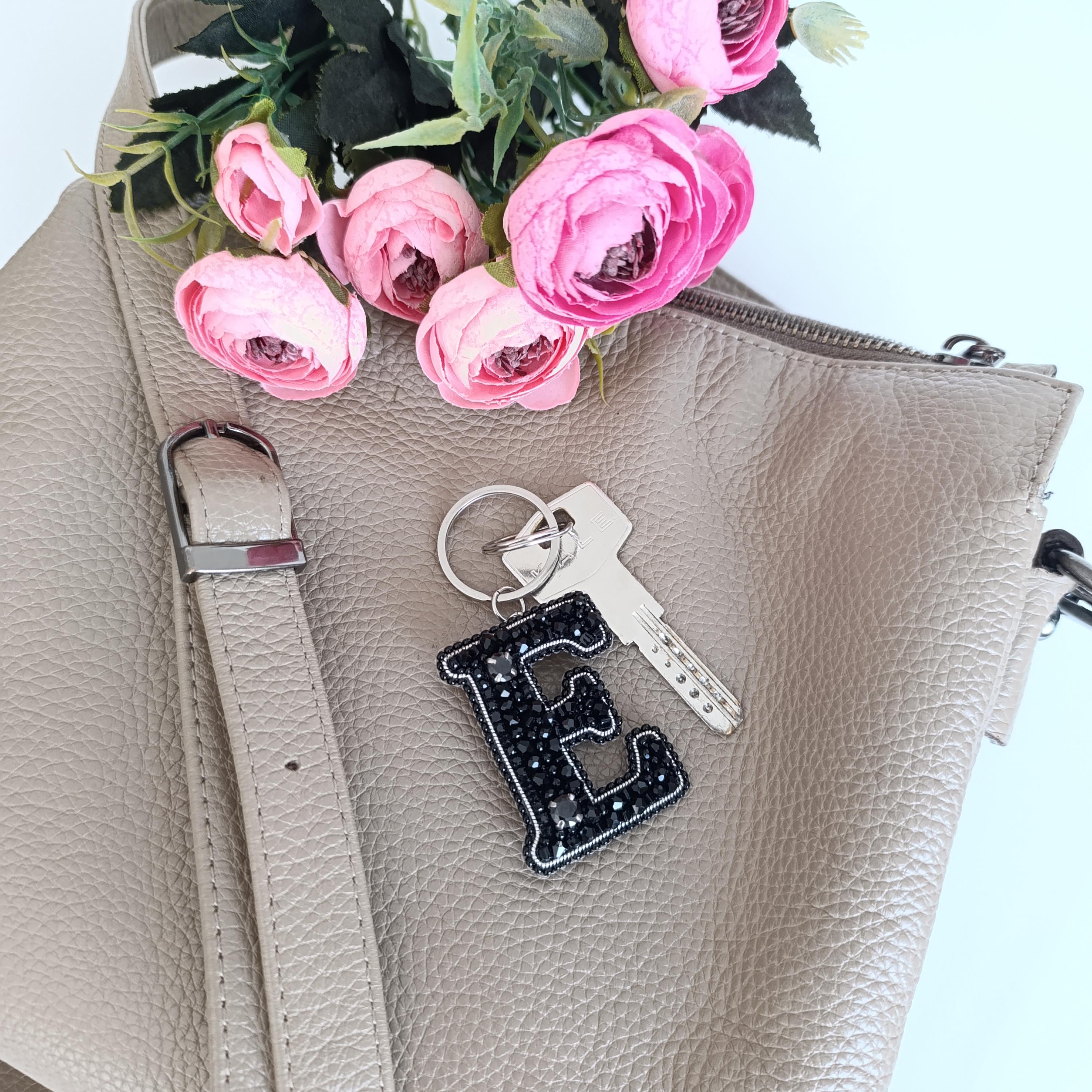 Letter E Keychain, Alphabet Keychain, Keychain Decor Gift, Custom Bag ...