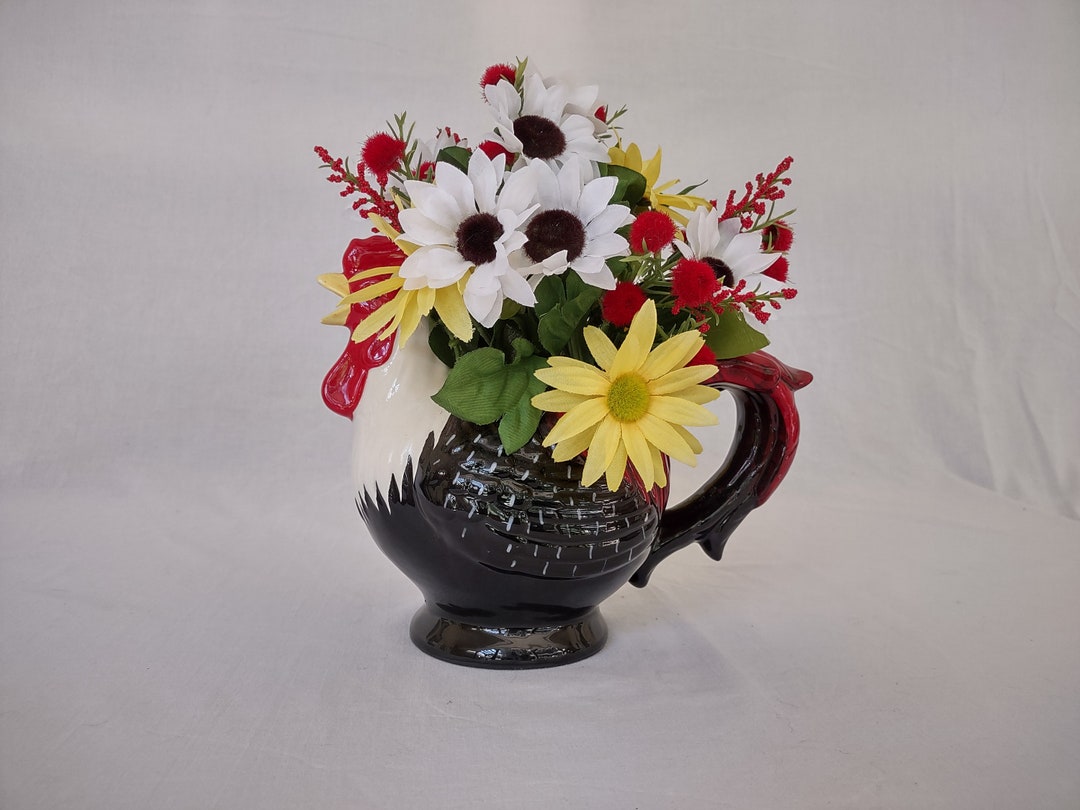 Cheerful Rooster Centerpiece With Faux Yellow Daisies, White Sunflowers ...