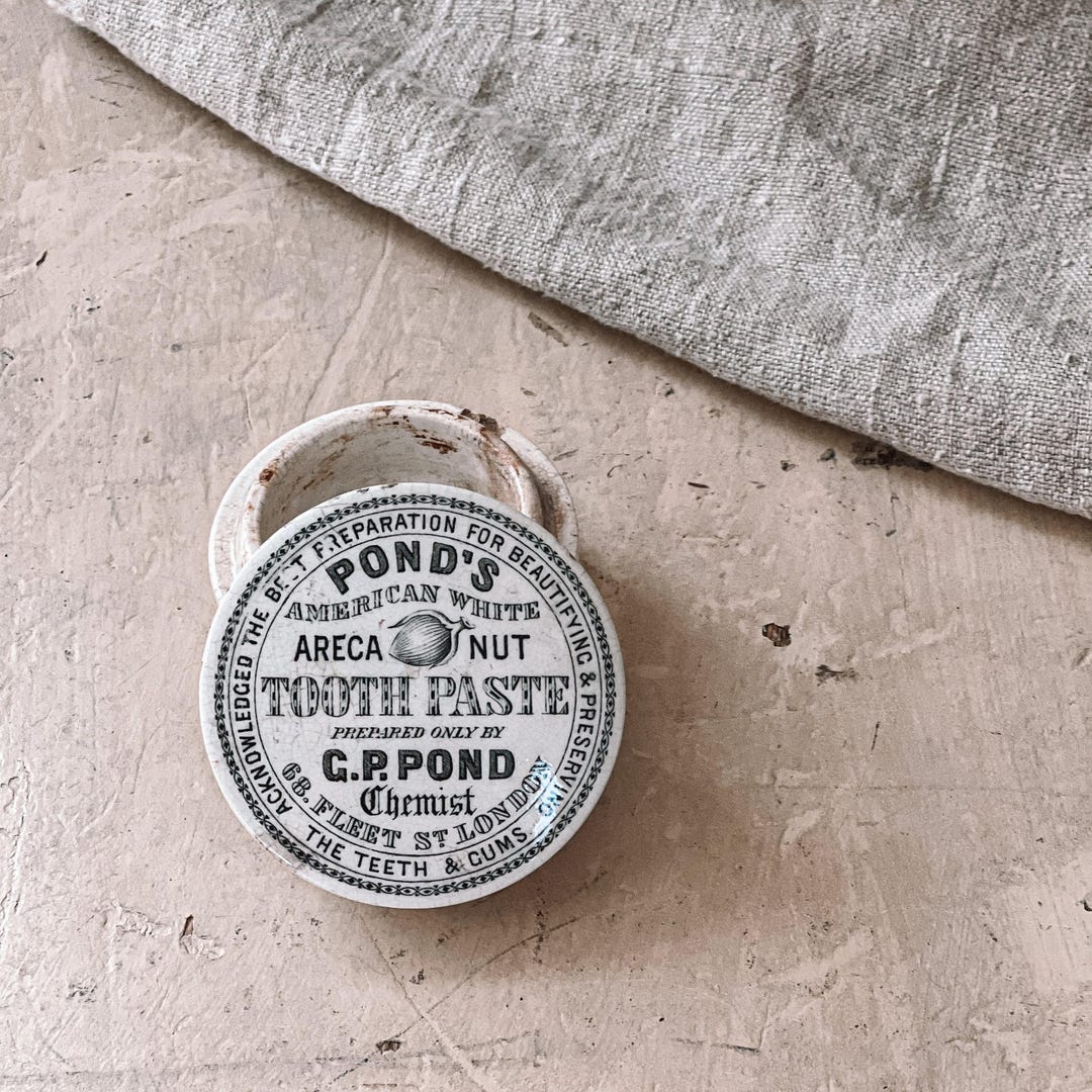Pond's American White Areca Nut Toothpaste Lidded Pot Antique English ...