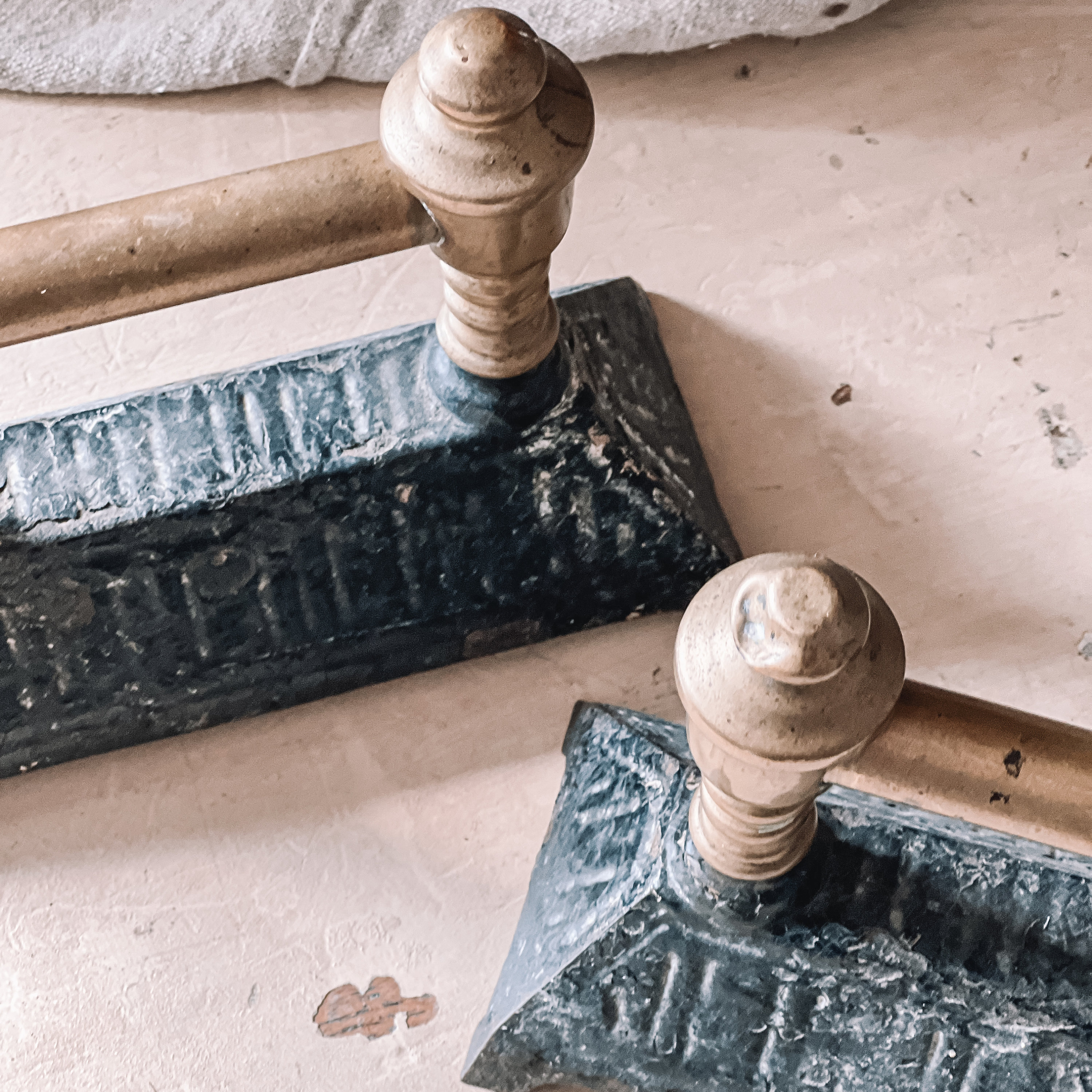 Antique Brass and Cast Iron Fireplace Tool Rests, Set of 2, Door Stops ...