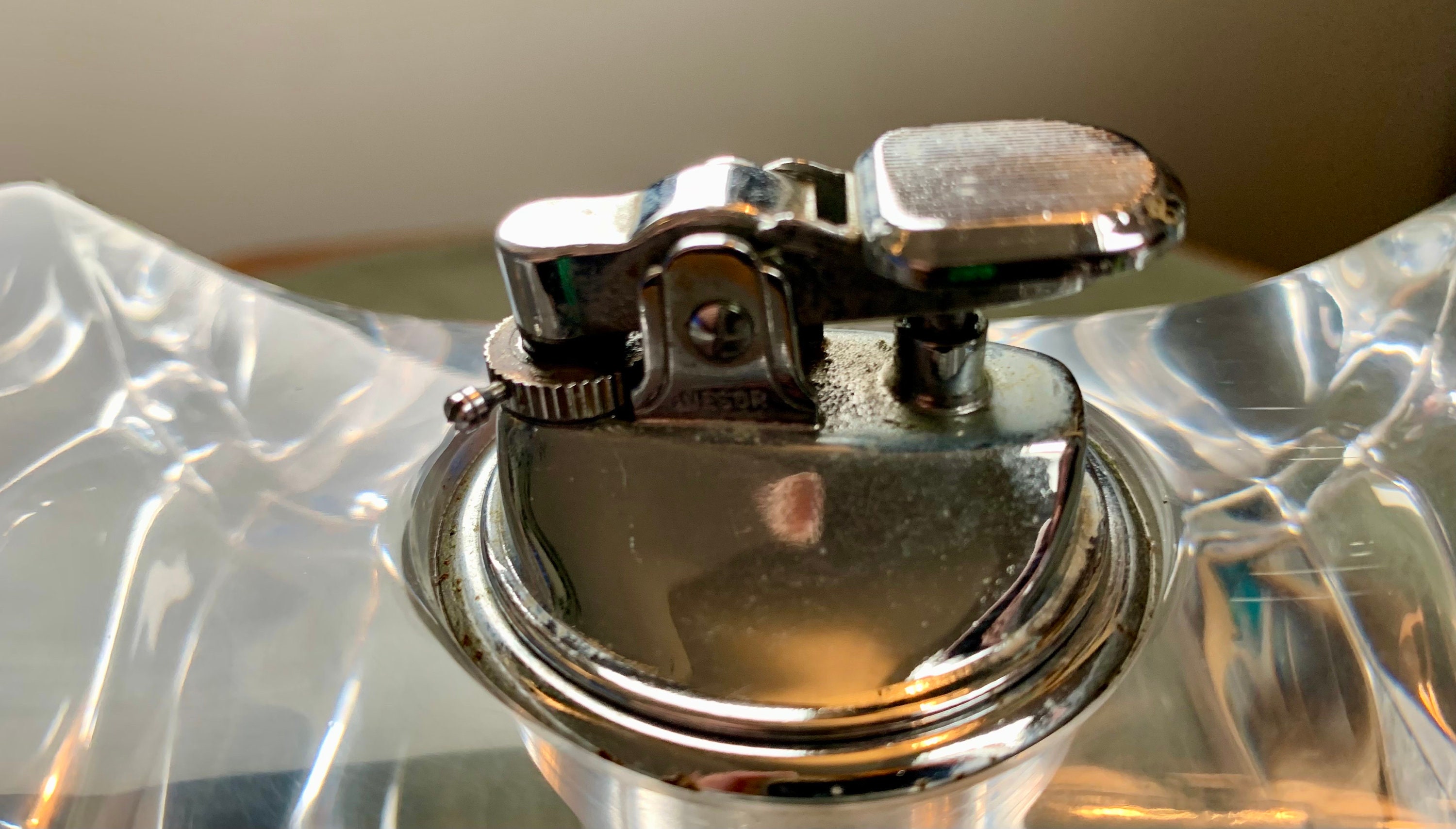 Vintage 6 1/2 X 4 1/4 Solid Lucite Table Lighter Mid-century Sculptural ...