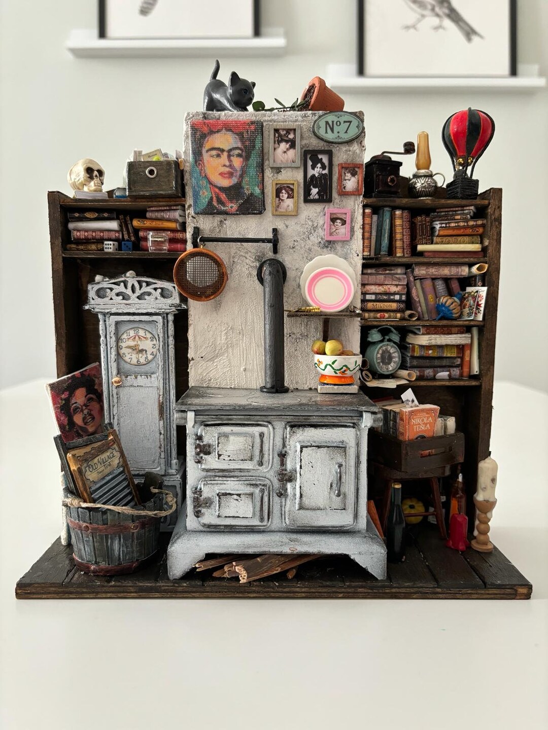 Diorama a Small Curios Living Space,handmade, Book Shelf, Bookshel ...