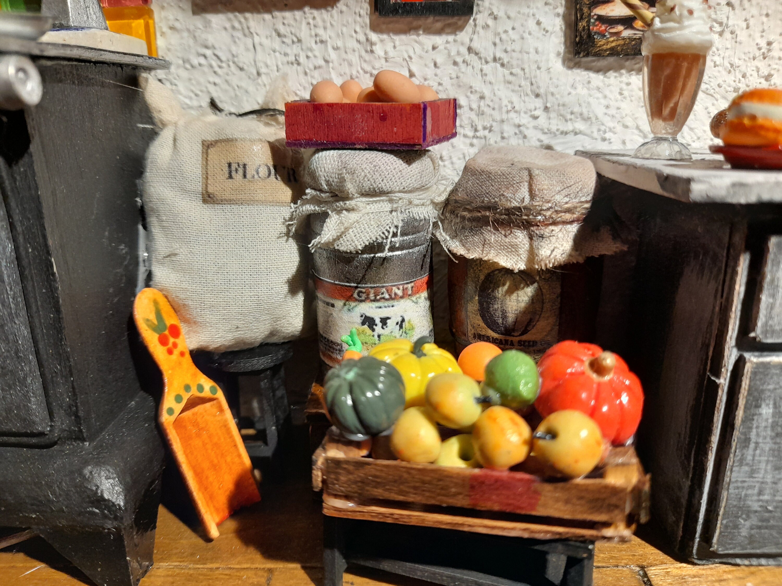 Roombox/diorama Mrs. Claus Kitchen - Etsy