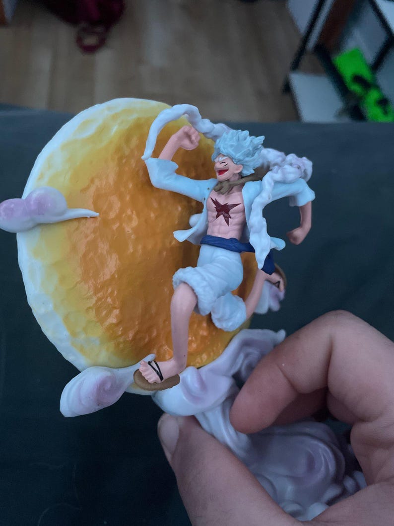 Monkey D Luffy Gear 5 LED LIGHT MOON Figure - Etsy Canada