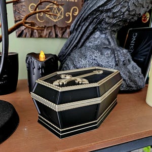 MTG Vampire Coffin Commander Deck Box. - Etsy