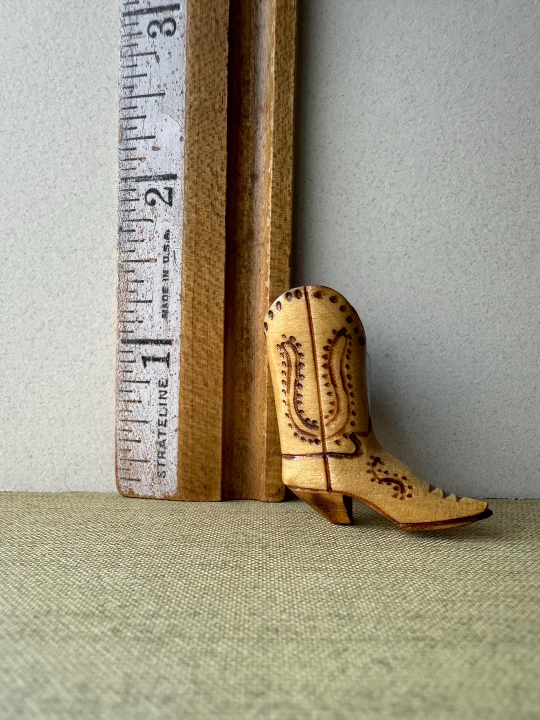 Wooden Boot Scarf Slide - Etsy
