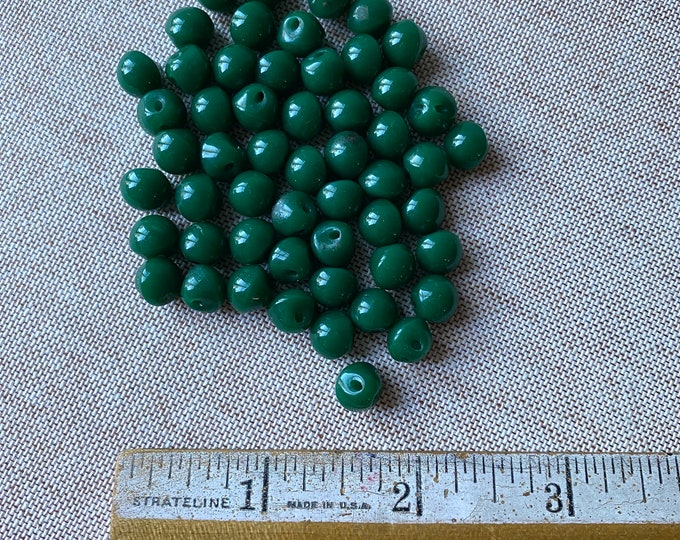 Vintage Green Glass Buttons - Etsy