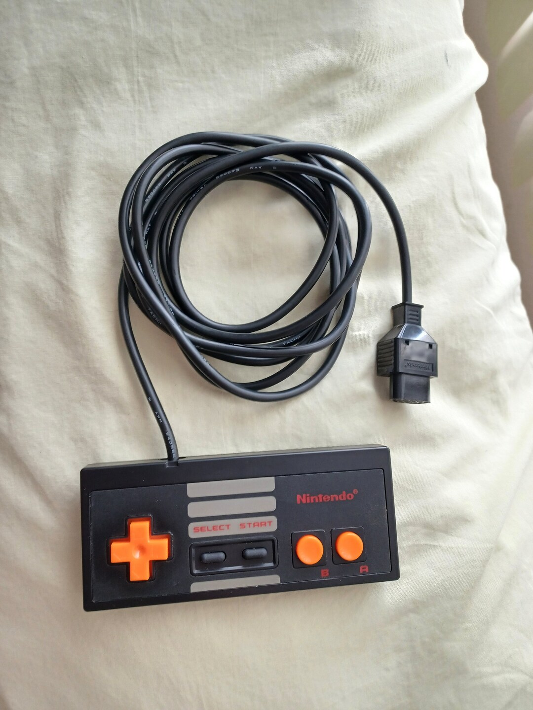 Custom NES Controller Halloween Theme Nintendo Nes Controller Black ...