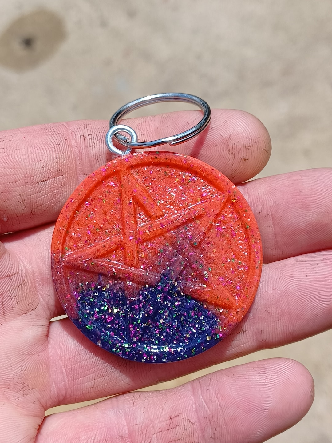 Sparkle Pentacle Keychain: Homemade Epoxy Resin Glows in Dark - Etsy