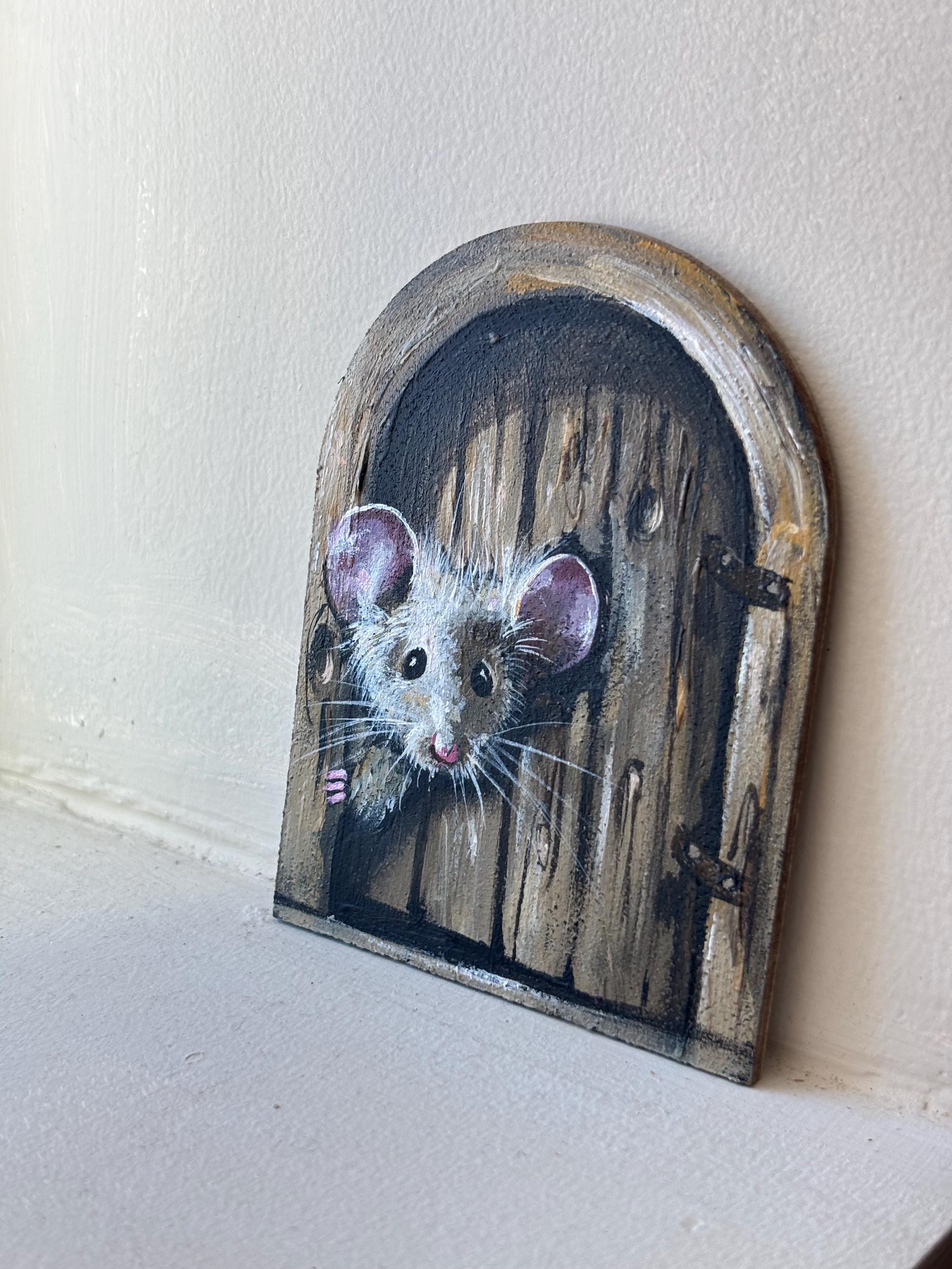 Small Painting of a Mouse Wall Decor Mouse House Bookshelf Decor Gift ...