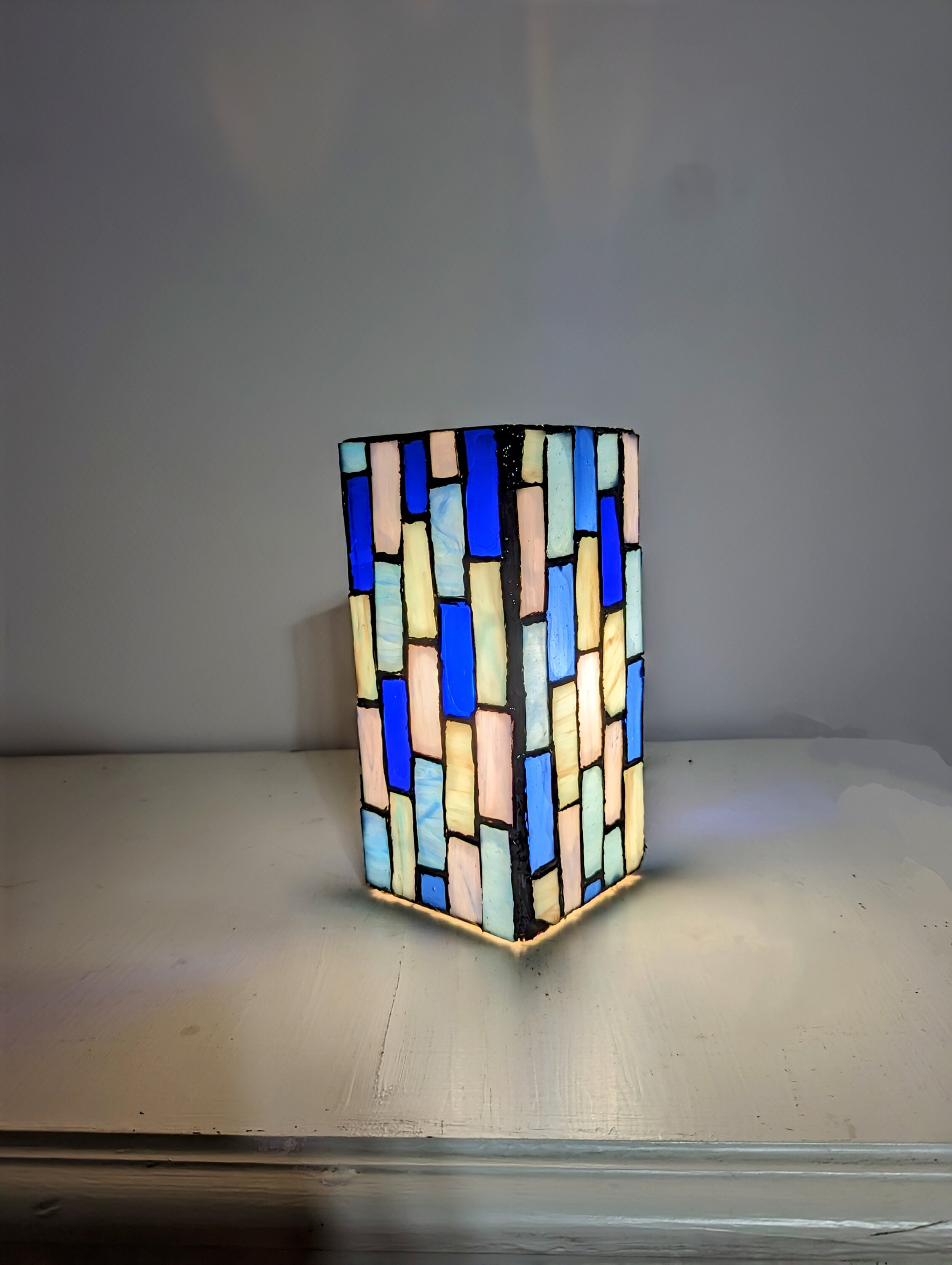 Stained Glass Blue Geometric Lamp - Etsy