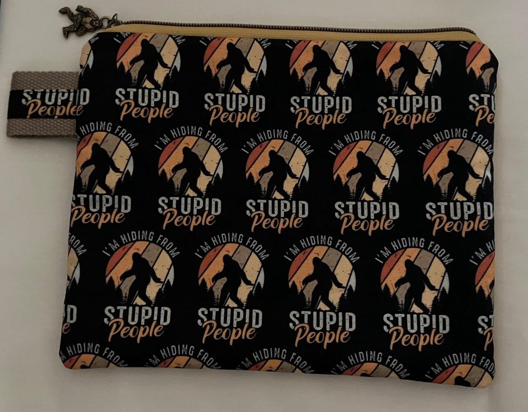 NEW Sasquatch Big Foot Zippered Pouch Cosmetics Small Tech Pouch ...