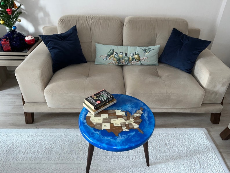 20" Epoxy Round End Table With USA Map | Rustic Country Map Resin ...