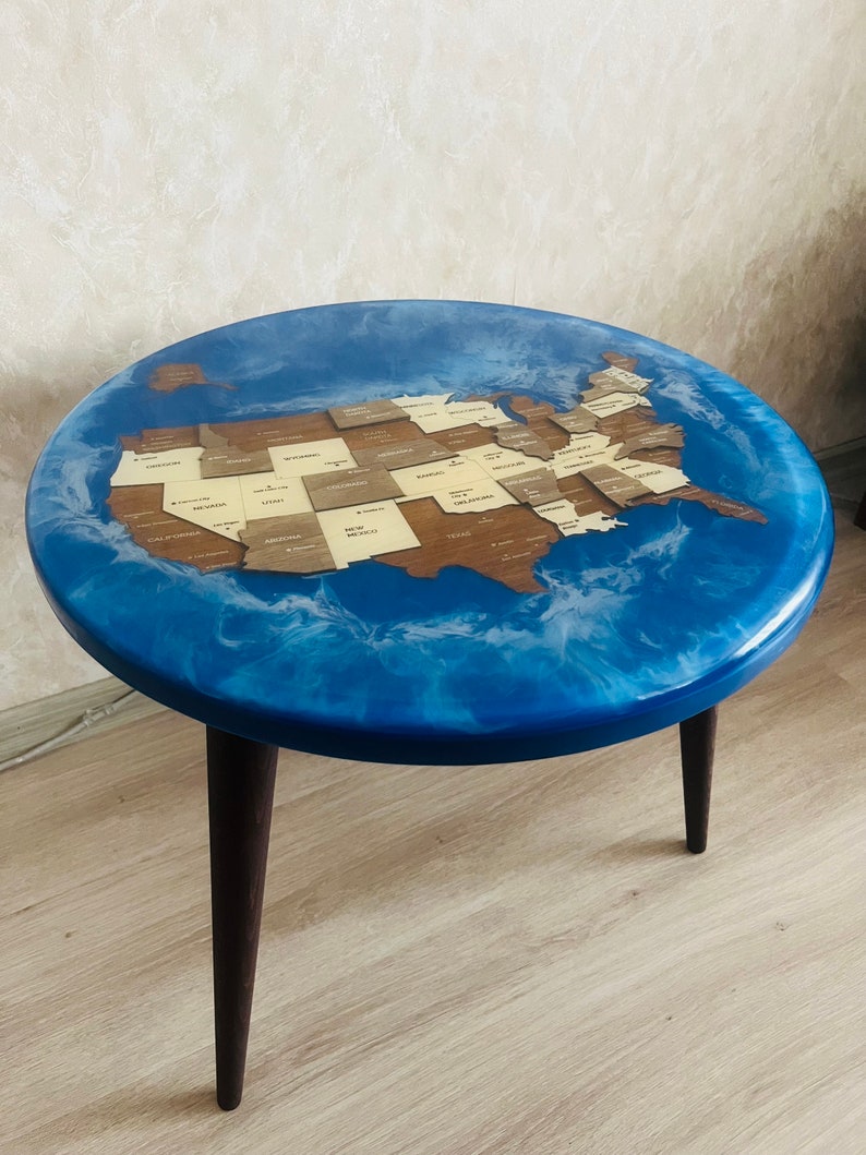20" Epoxy Round End Table With USA Map | Rustic Country Map Resin ...