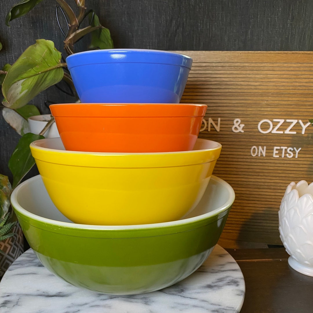 Rare PYREX REVERSE Primary Colors Full 4 Piece Set Mixing Bowls - 401 ...