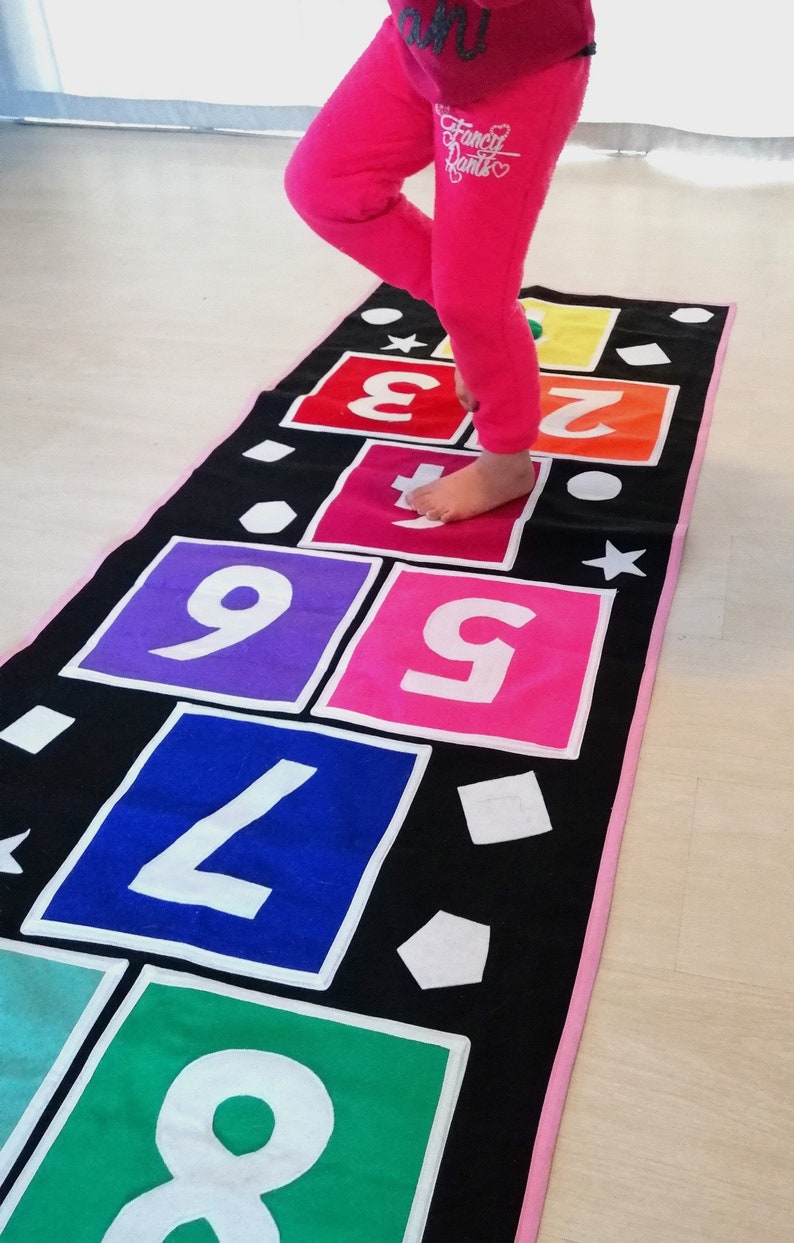 Felt Hopscotch Play Mat Set – Indoor Fun for Kids and Family, Perfect ...