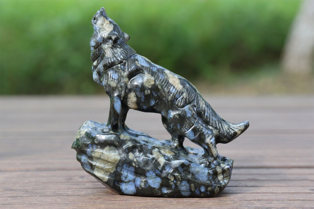 3.4 Natural Rhyolite Carved Wolf, Quartz Crystal Wolf, Wolf Carving ...