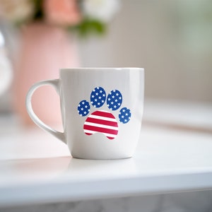 Paw Print American Flag Svg, USA Paw Svg, Dog Mom Svg, 4th of July Svg ...