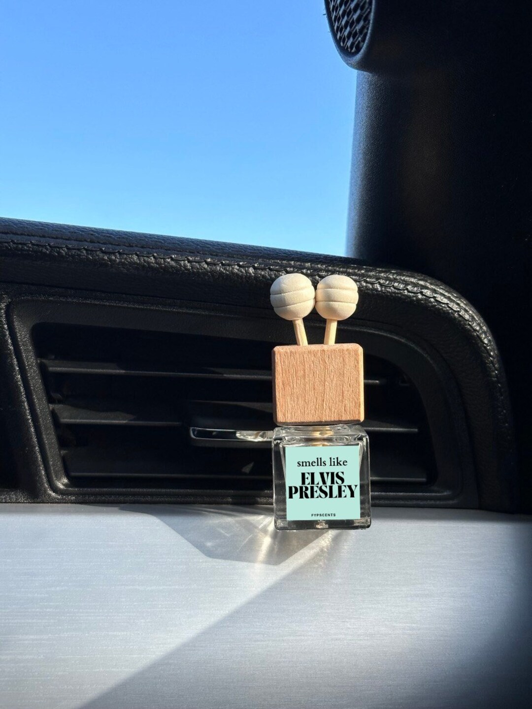 Smells Like Elvis Presley Car Air Freshener, Elvis Hanging Car Diffuser ...
