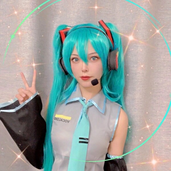 Hatsune Miku Cosplay Costume - Etsy Australia