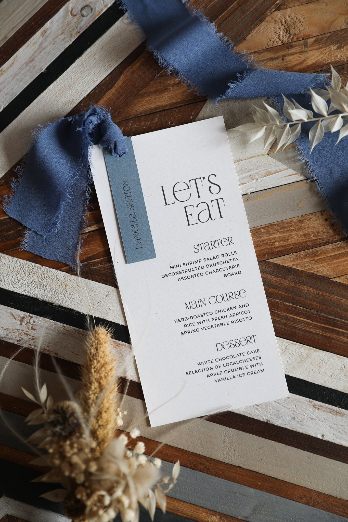 Personalised Printed Menu With Guest Names for Wedding Modern, Luxury ...