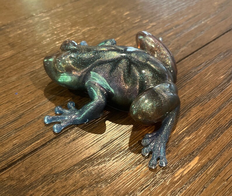 Resin Frog - Etsy