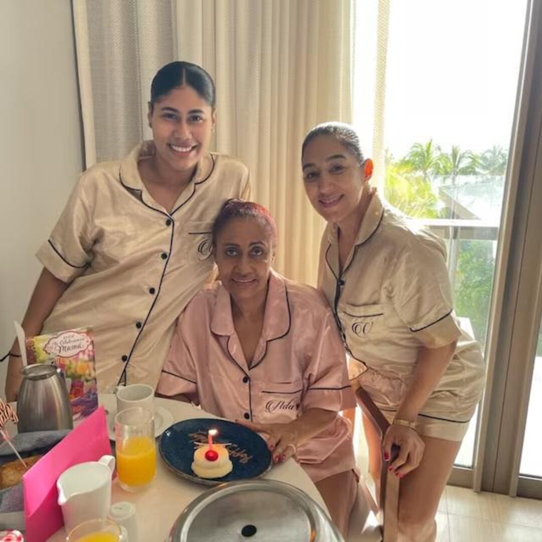 Pink Color Pj's,personalized Satin Pyjamas,bridesmaid Pyjama Set,plus ...