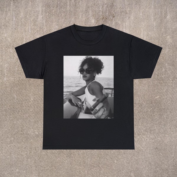 Rihanna T Shirt - Etsy